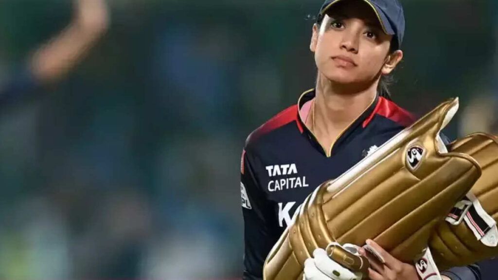 Smriti Mandhana: Beautiful and Accomplishing Indian Cricketers: Bio ...